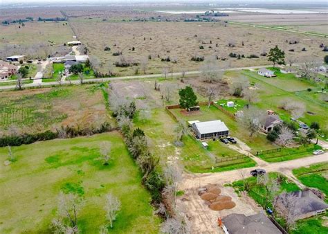 3224 Robin St Brookshire Tx 77423 For Sale 115000 Mls 24092793 Redfin