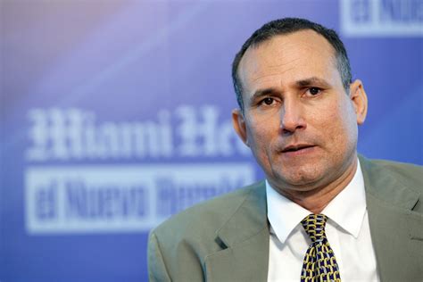 La Dictadura Cubana Envía Al Exilio Al Opositor José Daniel Ferrer Tras Mantenerlo Encarcelado