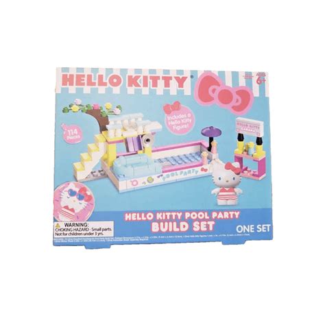 Hello Kitty Lego Set
