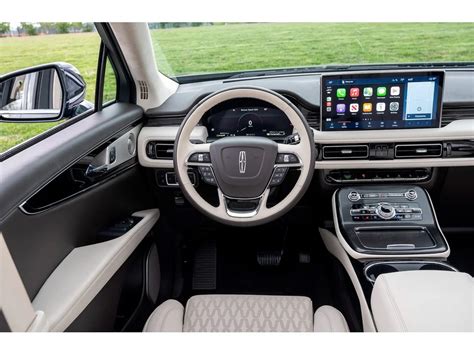 2023 Lincoln Nautilus 102 Interior Photos Us News