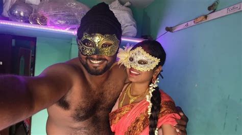 After Shooting Aayiram Thamarai Mottukala Lavanya On Full Mood Sex