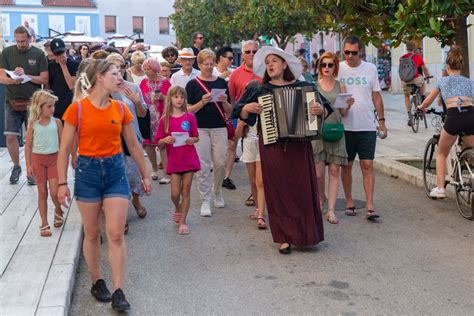 PoreČskÉ LÉto Tento Týden V Poreči Cubismo Letní Kino La Mula De
