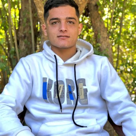 Abd Alonu Abd Alonu 19 • Threads Say More