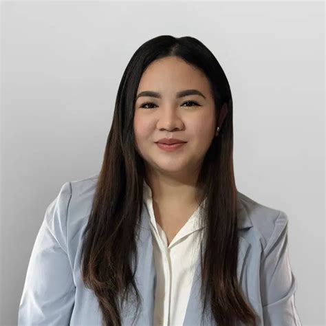 Shaina Batad Yarra Lane