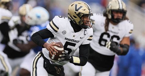 Vanderbilt Qb Mike Wright To Officially Visit Ole Miss