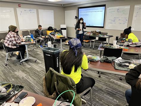 Dr Lindiwe Helm With Msu Women In Skilled Trades Facebook