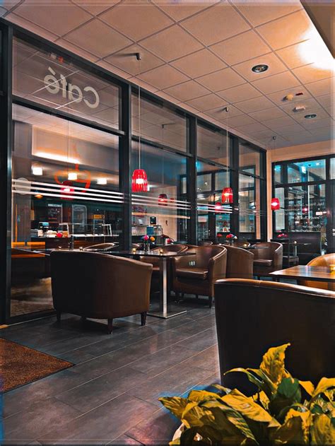 Cafe Corner 𝐂𝐚𝐟é 𝐂𝐨𝐫𝐧𝐞𝐫 𝐋𝐢𝐤𝐞 👍 𝐂𝐨𝐦𝐦𝐞𝐧𝐭 ️ 𝐒𝐡𝐚𝐫𝐞 🔄 𝐅𝐨𝐨𝐝𝐬 And 𝐊𝐢𝐭𝐜𝐡𝐞𝐧