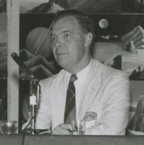 Frases De Hal Clement Citações E Frases Famosas