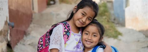 5 Cifras Alarmantes De La Educación En El Perú Care Perú