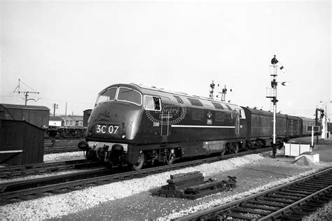 The Transport Library Br British Railways Diesel Locomotive D866