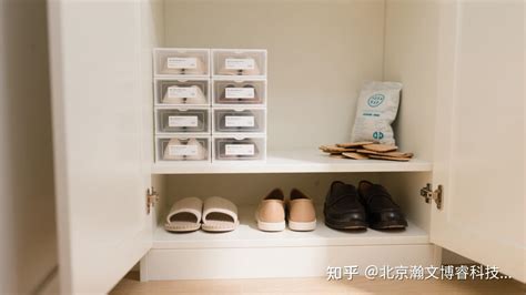 玄关鞋柜堆成山？3 步分类收纳法，找鞋快还去异味 知乎