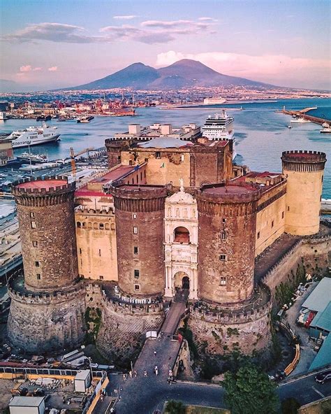 Castel Nuovo Palaces Castles Our Mundi