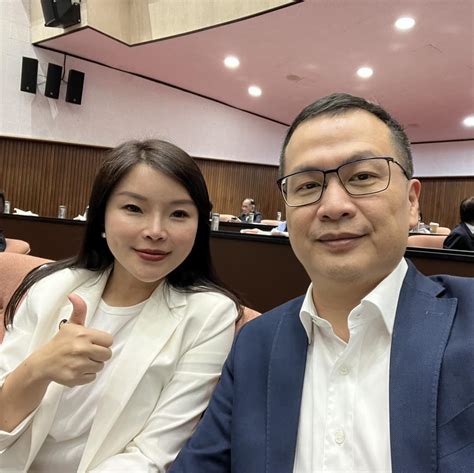 羅智強 吳秉叡，你到底是曹操的蔣幹？ 還是孫權的黄蓋？ 連續出包兩次，吳秉叡到底是藍是綠還是白？我已經搞不清楚了