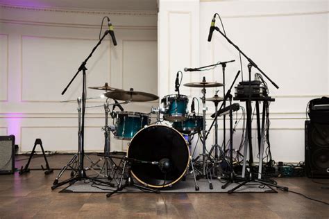 How To Mic A Drum Set The Right Way New Percussionist