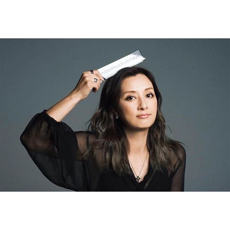 伴都美子さんのインスタグラム写真 伴都美子instagram「 ️ ⁡ 新しいアー写は Amazon Musicさんで撮影しました