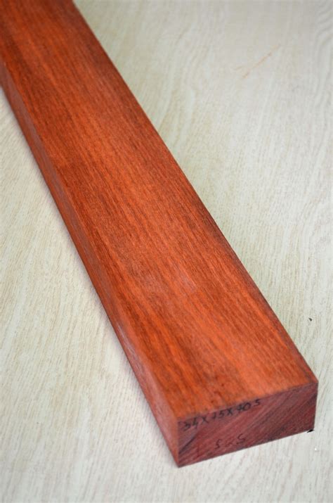 Padouk Neck Wood Guitar Neck Wood