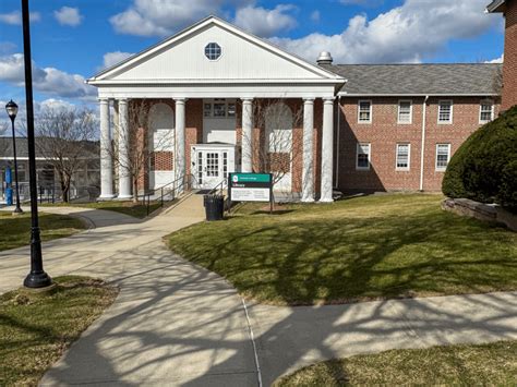 Academic Services Nichols College