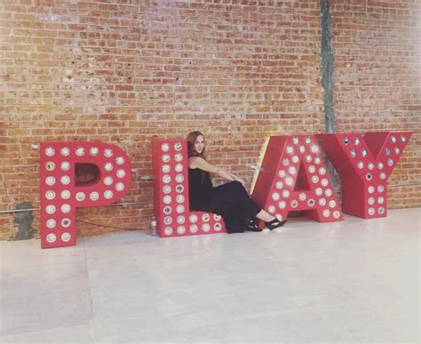 About — Marina Pratt