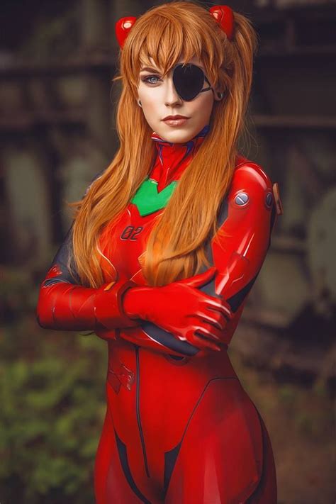 Stunning Asuka Shikinami Langley Cosplay