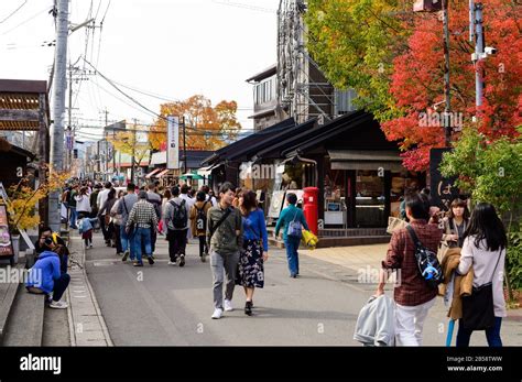Many People Walking Along The Famous Tourist Location In Yufuin Stock