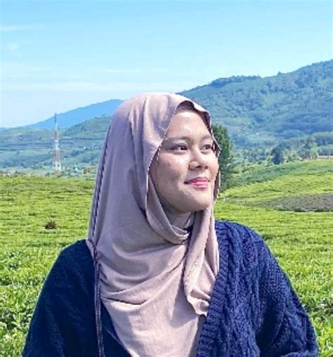 Puisi Puisi Hanaa Kamilia Scientia Indonesia