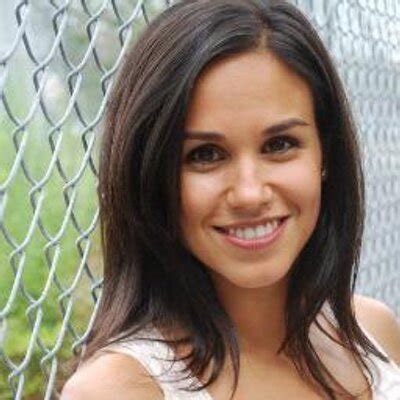 Holly Hendrickss Instagram Twitter And Facebook On Idcrawl
