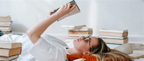 Esfp Cognitive Functions Analyzing The Charming Entertainer