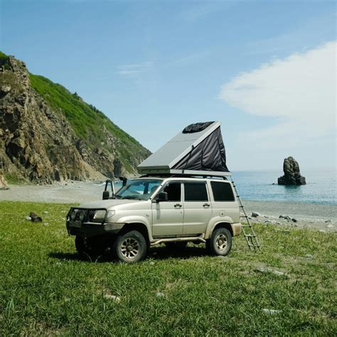 Hard Shell Vantage Rooftop Tents