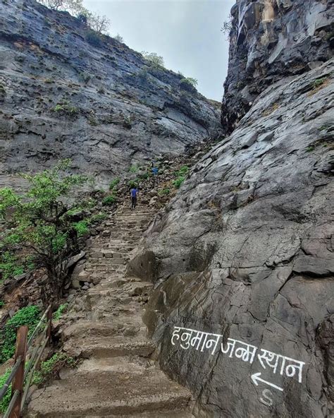Anjaneri Fort Trekking Guide For The Ultimate Thrill Seekers