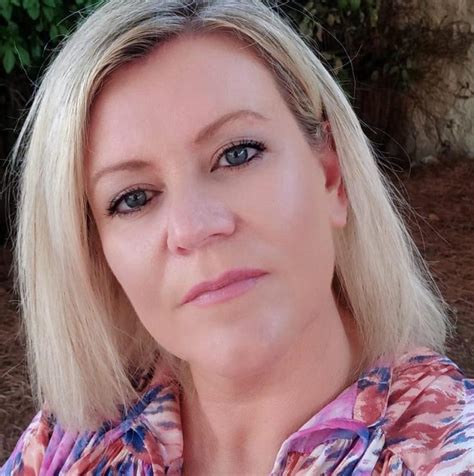 Rencontre Nathalie 51 Ans Auxerre Nathalie Jaime Bien Le Sport La Musique Les