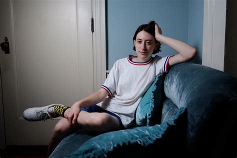 Frankie Cosmos Greta Kline Brings Her Sweet Tunes Home New York