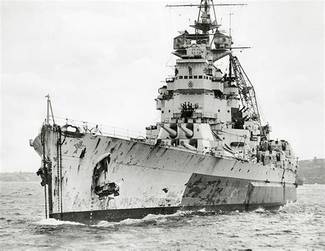 The Royal Navy Then And Now Vecchie Foto Arte Militare