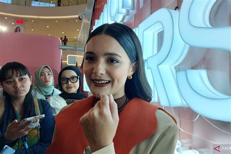 Amanda Rawles Lebih Percaya Diri Setelah Tahu Warna Personal Tybeefortheholidays