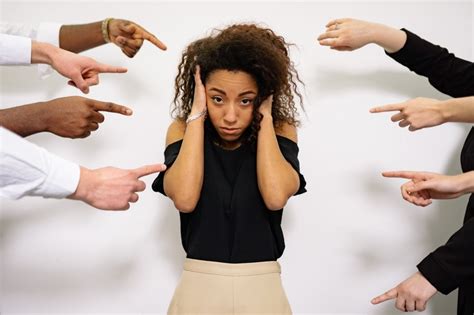 Explained What Is Cyberbullying And How To Protect Yourself This