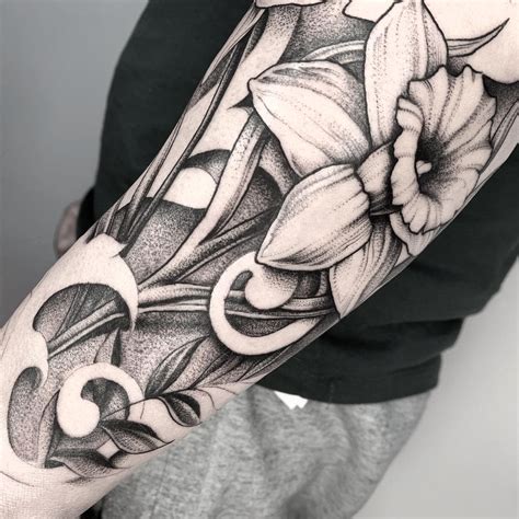 Narcissus Tattoo Men