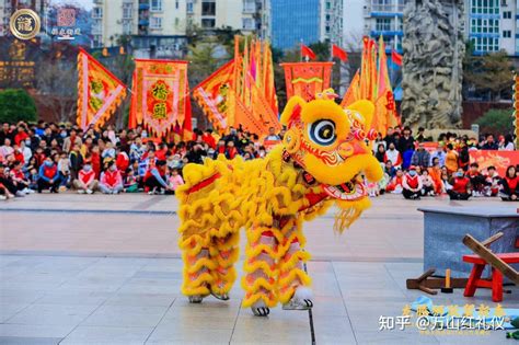 在开业舞狮表演中点睛采青有什么寓意 知乎