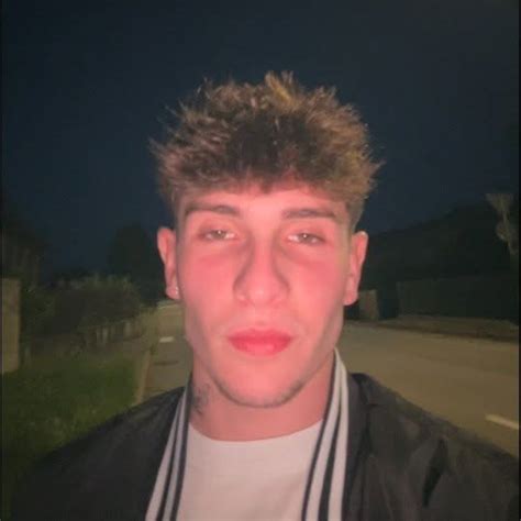 Francesco Di Gioia🦍🧠💎 Francesco Di Gioia • Threads Say More