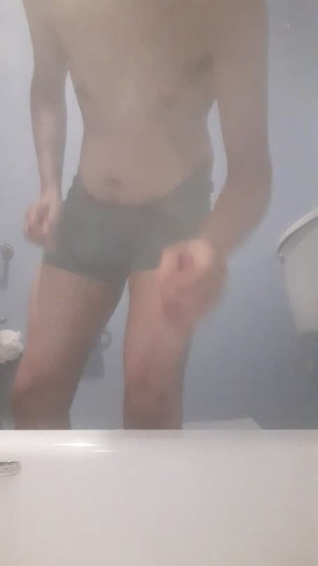 Force Feed Me Now Hog Handlerso Wobbly For A “smal Tumbex