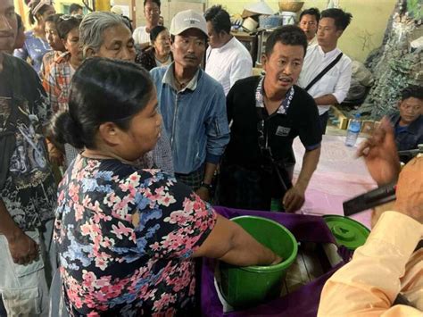 ပြည်ပရောက် လူငယ်များကို စစ်မှုထမ်းခိုင်းရန် ကိုယ်စားမဲနှိုက်ခိုင်းနေပ