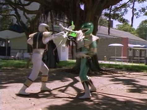 Mighty Morphin Power Rangers White Ranger Vs Green Ranger