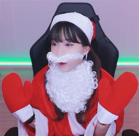 쿠빈 Kubin 콜라 30번 흔들어주세요 좋아요 팔로우 아프리카 비제이 아프리카티비 아프리카tv 스트리머 여캠