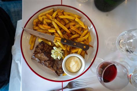 Foodporn Steak Frites In Paris Touristsecrets