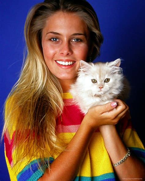 As Melhores Imagens Em Nicole Eggert No Pinterest Nicole Eggert Baywatch E Patr O