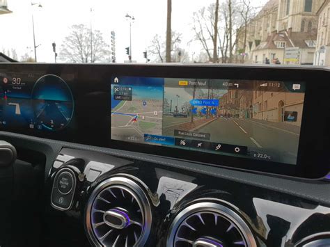 Google Maps Is Finally Getting That Crazy AR Walking Navigation Testing With Local Guides