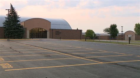 Ossian Elementary School Opening Up With New Looks Wane 15