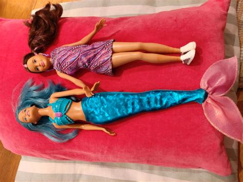 Barbie Mattel Mädchen Strähnchen Braunes Haar Puppe Meerjungfrau In