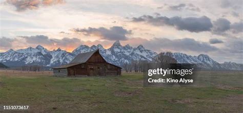 Moulton Parkway Photos And Premium High Res Pictures Getty Images