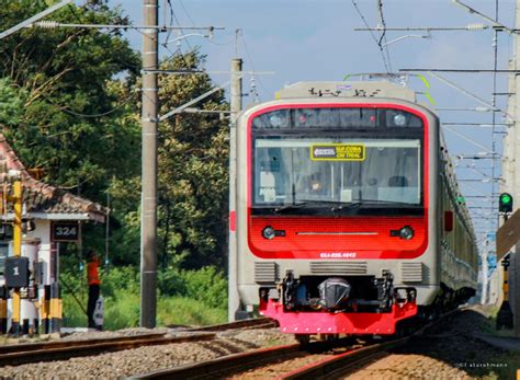 ꜰᴀᴛᴜʀʀᴏʜᴍᴀɴꜱʏᴀʜ Potret Uji Coba Kedua New Krl Ea207 Cli 225 Buatan Pt Inka Madiun Dan Di Uji