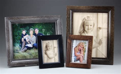 Classy Heirloom Frame 8x10 Chf80