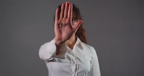 Stop Word Images et vidéos libres de droits Adobe Stock